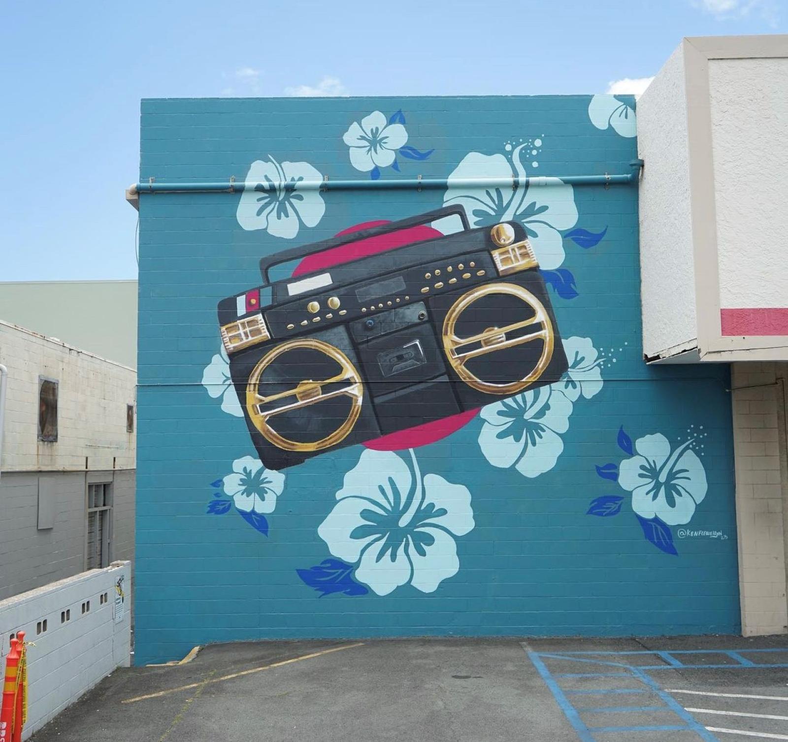 A colorful transformation: the vibrant murals of Hawai‘i Walls 2023 ...