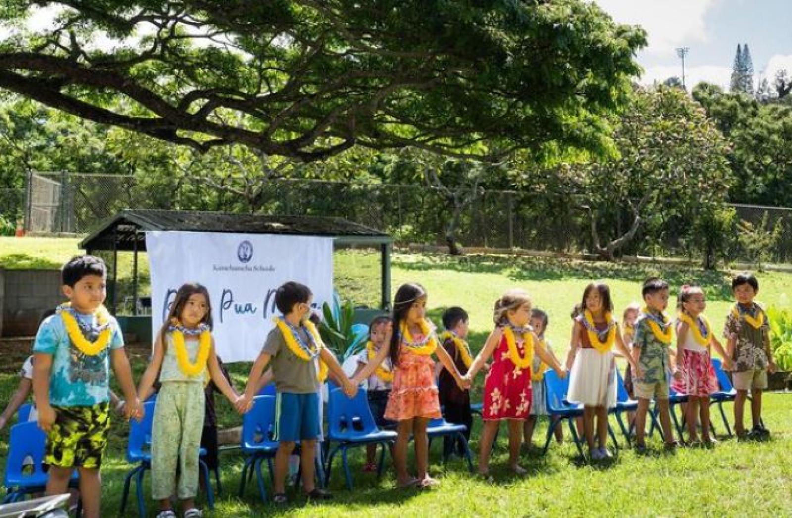 Lei and aloha: graduation across the pae ‘āina | Kamehameha Schools