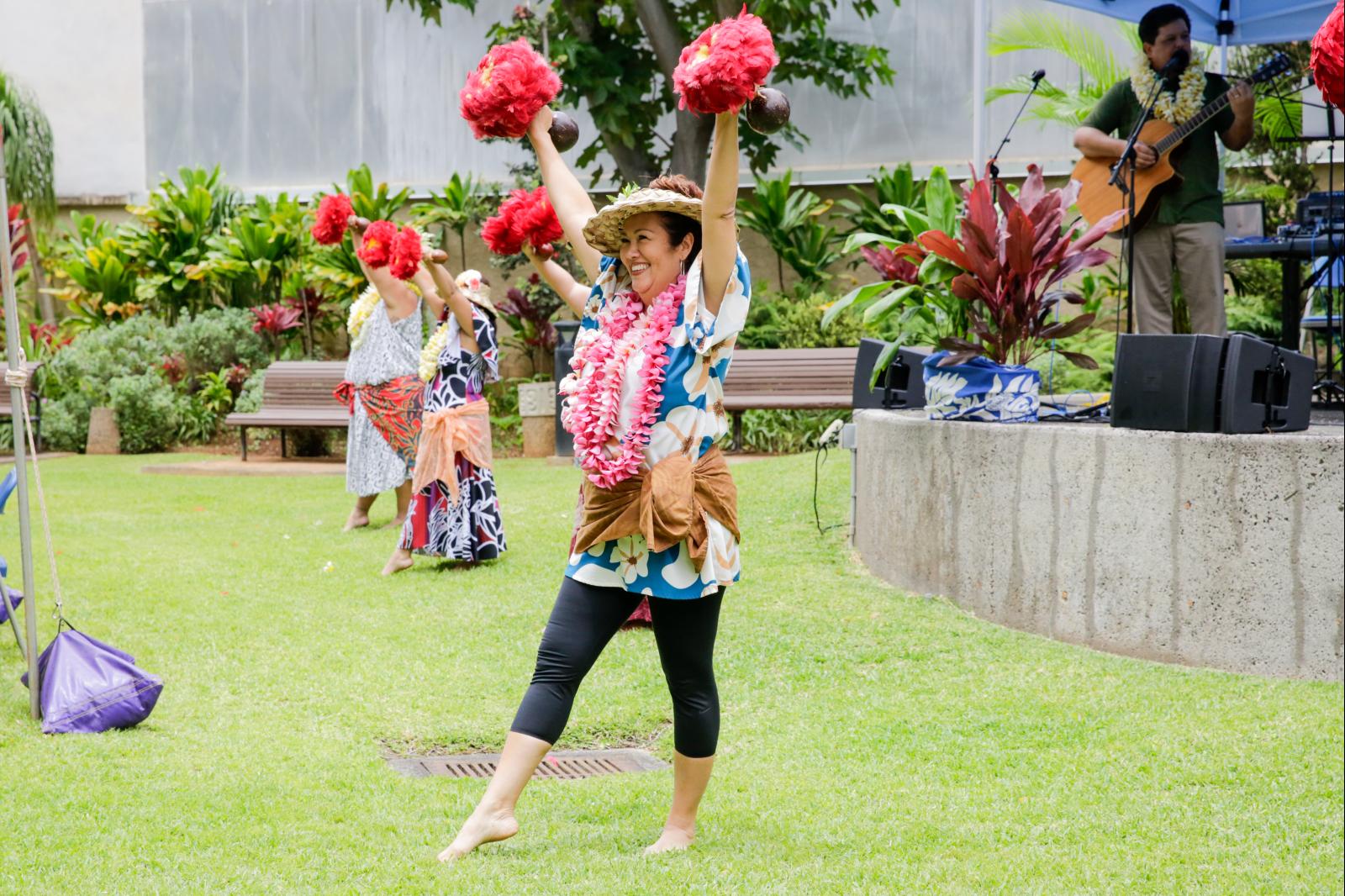 Ka Lā Lei O Mei at Kawaiahaʻo Plaza | Kamehameha Schools